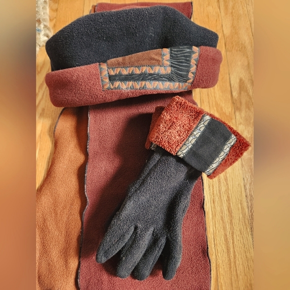 Red Rover Clothing Co. | Accessories | Colorblock Appliqu Patchwork ...